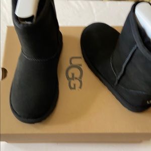 UGG | Shoes | Ugg Classic Boots | Poshmark